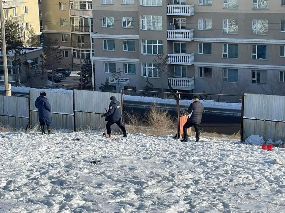 Нийтийн эзэмшлийн зам орц гарц амьтны нүүдэл шилжилтэд саад учруулж